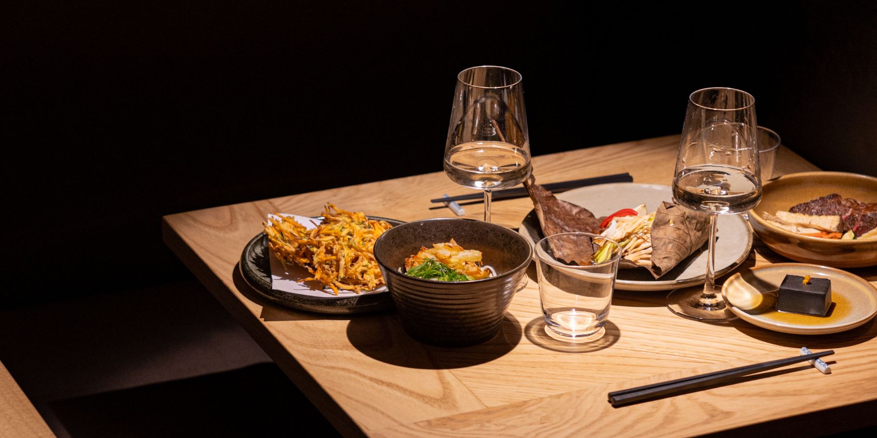 BIWAN · la table – iRASSHAi